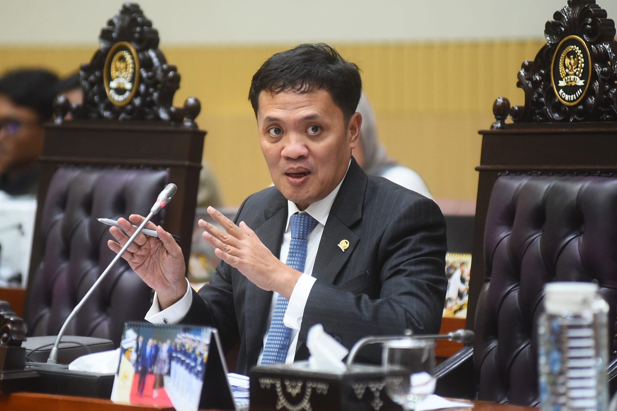 Soal Anggaran MBG Rp223 T, Ketua Komisi III DPR Habiburokhman Minta ...